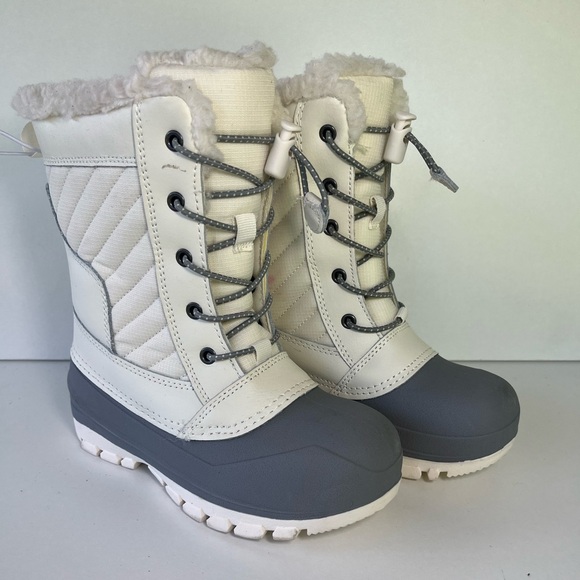 all in motion | Shoes | New Snow Boots Gray And Cream Girls Size 3 ...
